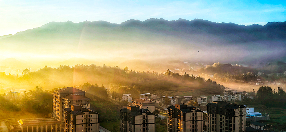 Early autumn view of Chigu Town, Lichuan City - The people's government ...