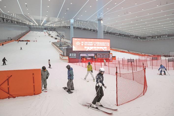 Hubei unveils ice, snow sports tourism routes - The people's government ...