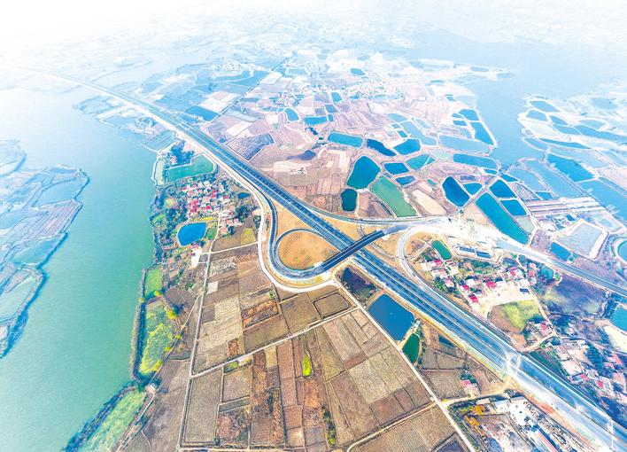 New Wuhan-Huangshi Expressway to open to traffic - The people's ...