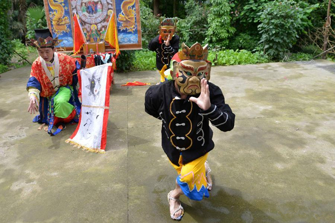 Nuo Opera: entertainment and ritual for Tujia people